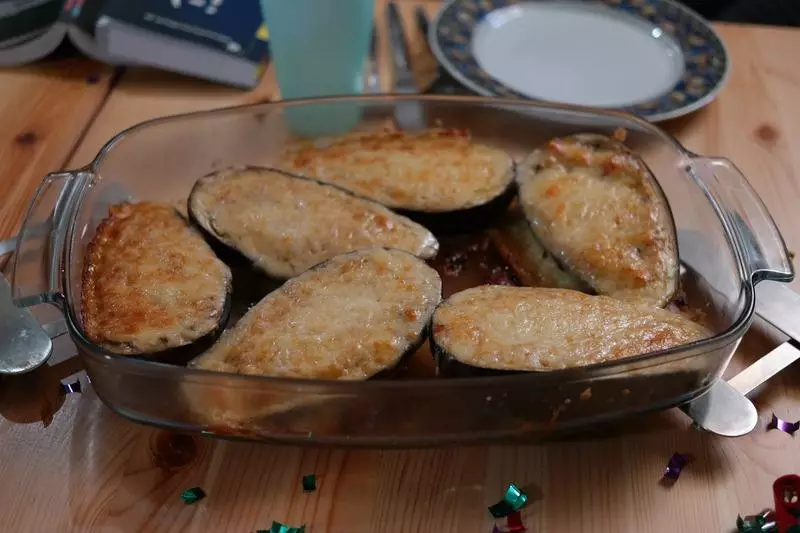 Kodėl baklažanų - subtilus arba kaip supažindinti vaikus su daržovių pasauliu?