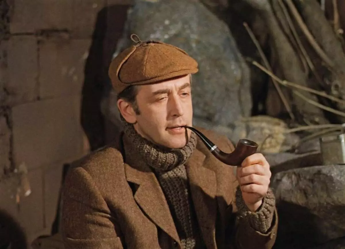 Từ ai Arthur Conan Doyle đã viết Sherlock Holmes?