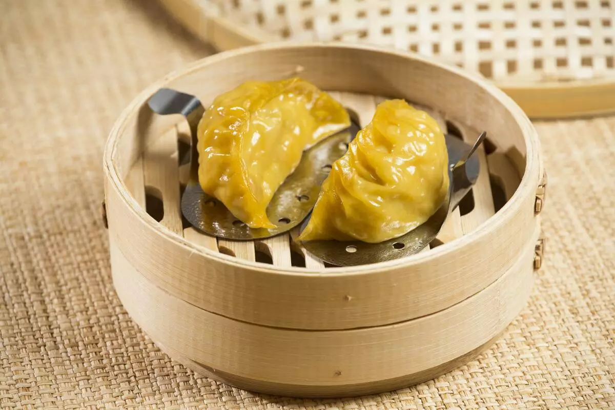 Wéi dumplings an Japanesch maachen?