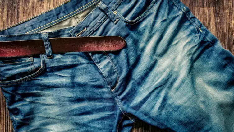 Store jeans! Hvordan kjøpe dem? 11538_1