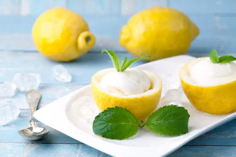 ¿Cómo cocinar helado en casa?