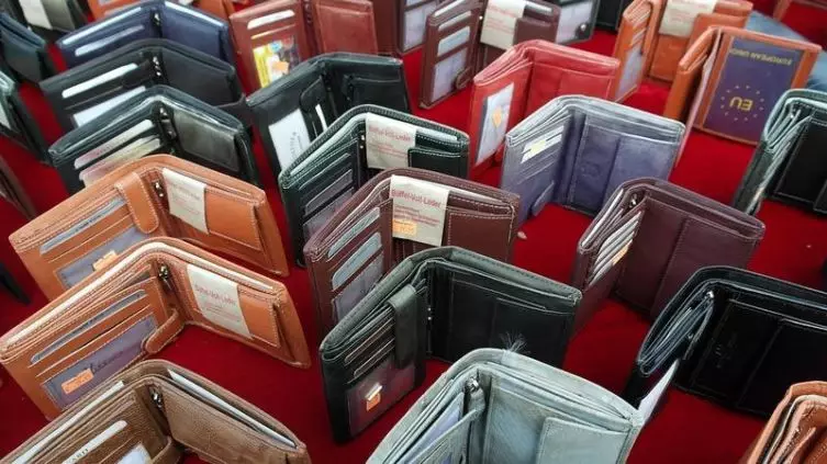 Dompet utawa urip. Apa sampeyan ngontrol dhuwit utawa ngontrol dhuwit? 12656_1