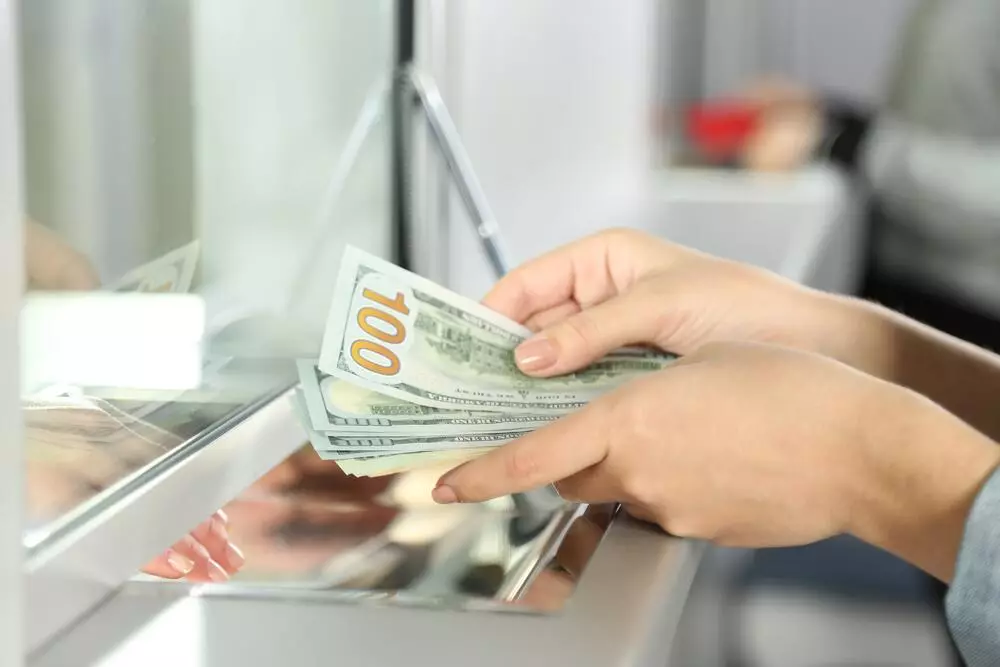 Karsaziya we: Meriv çawa Cashier Cashier veke?