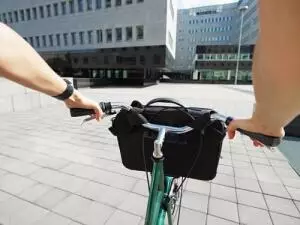 Är det möjligt att köra i Moskva med cykel? Hemifrån - till parken ... 15673_4