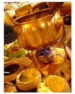 પ્રેમ રસોઈ. ભાગ 2. કેવી રીતે fondue રાંધવા માટે? 15852_3