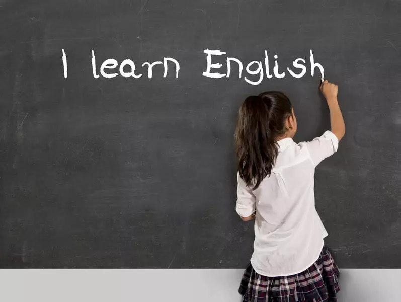 How to help the child to speak English?