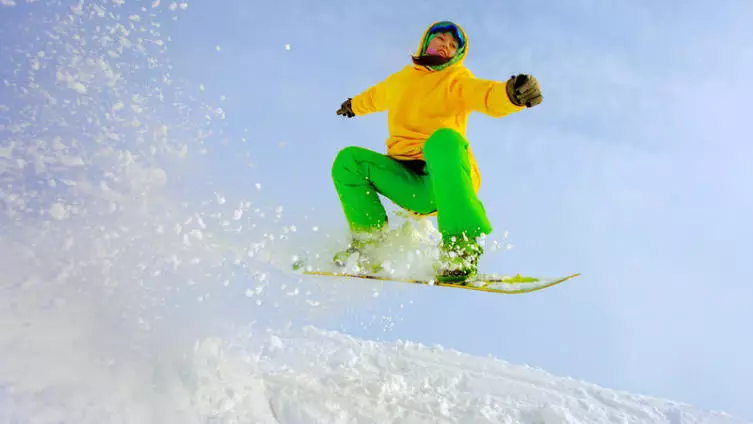 Wir kaufen Snowboard. Was muss berücksichtigt werden, bevor Sie in den Laden gehen? 19317_1