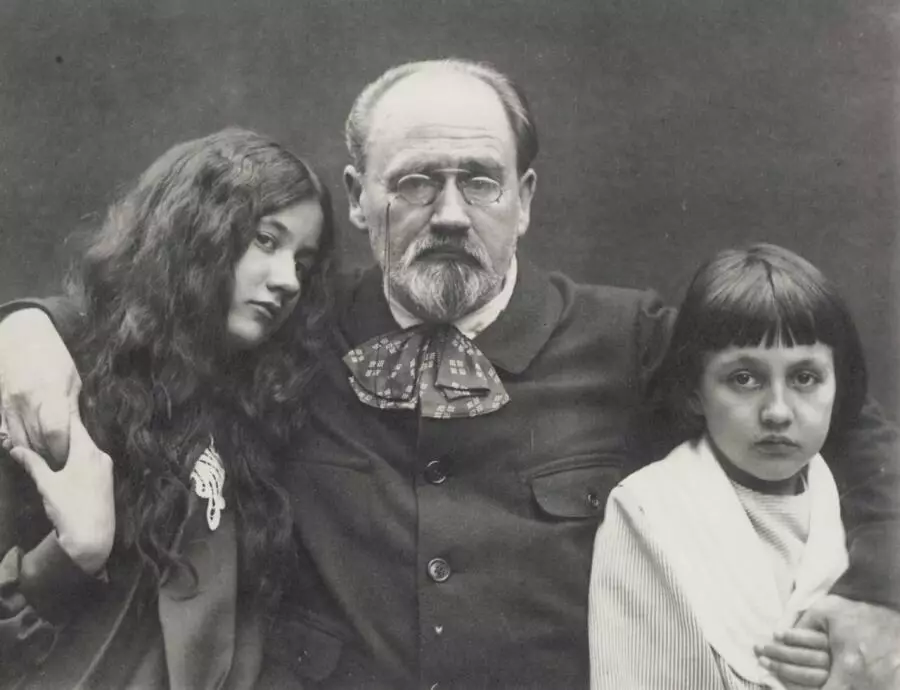 Émile Zola con i bambini