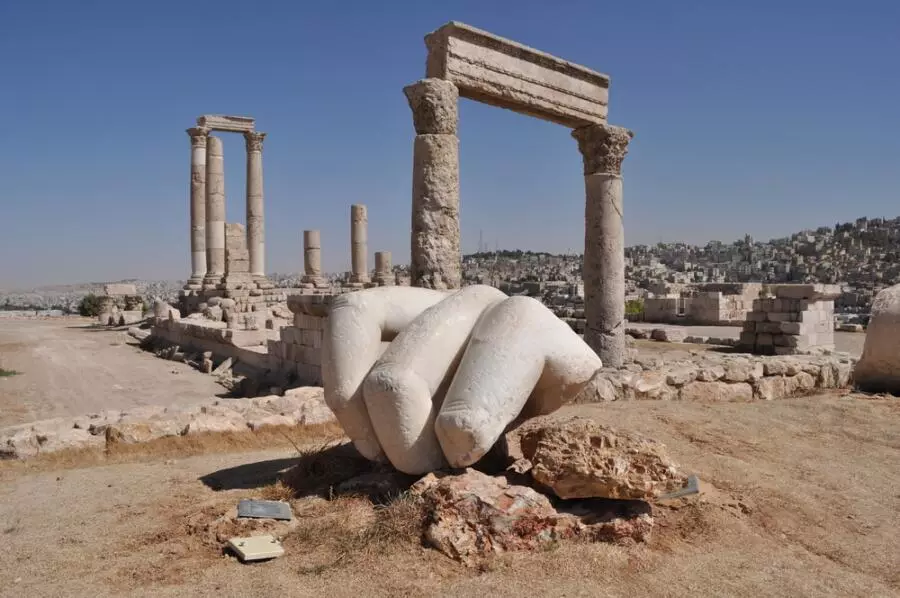 Haikalin Hercules a cikin Citadel Amman