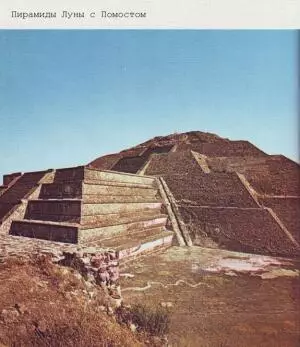 Monna oa Pyramids