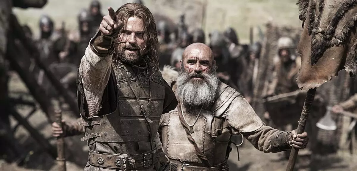 Danila Kozlovsky në film "Viking". A ishin paraardhësit tanë të tillë?