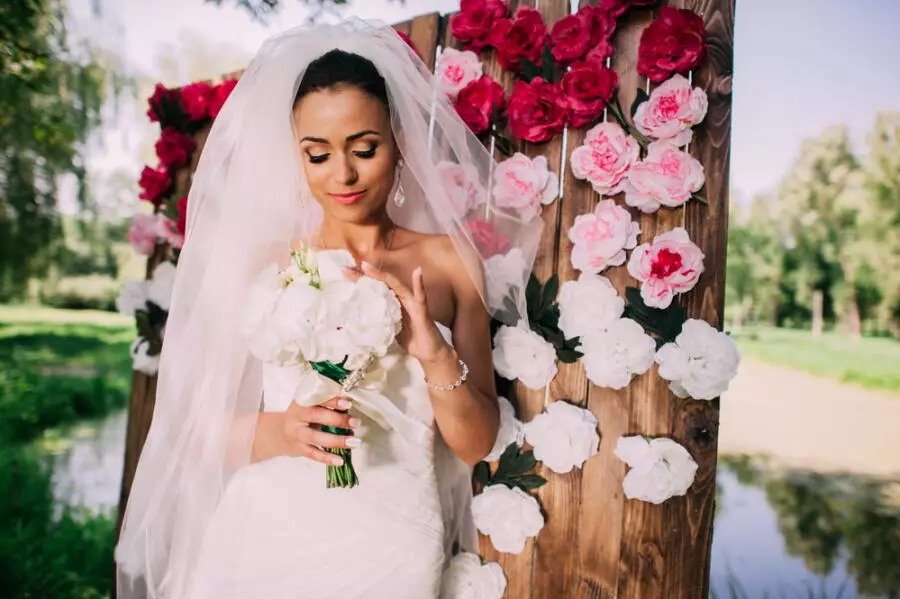 Unusual wedding bouquets - what are they?