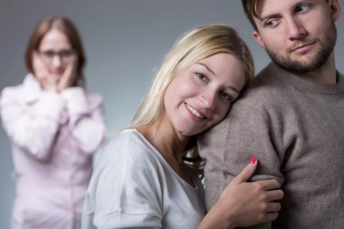 Waarom houden vrouwen vaak van getrouwde mannen?