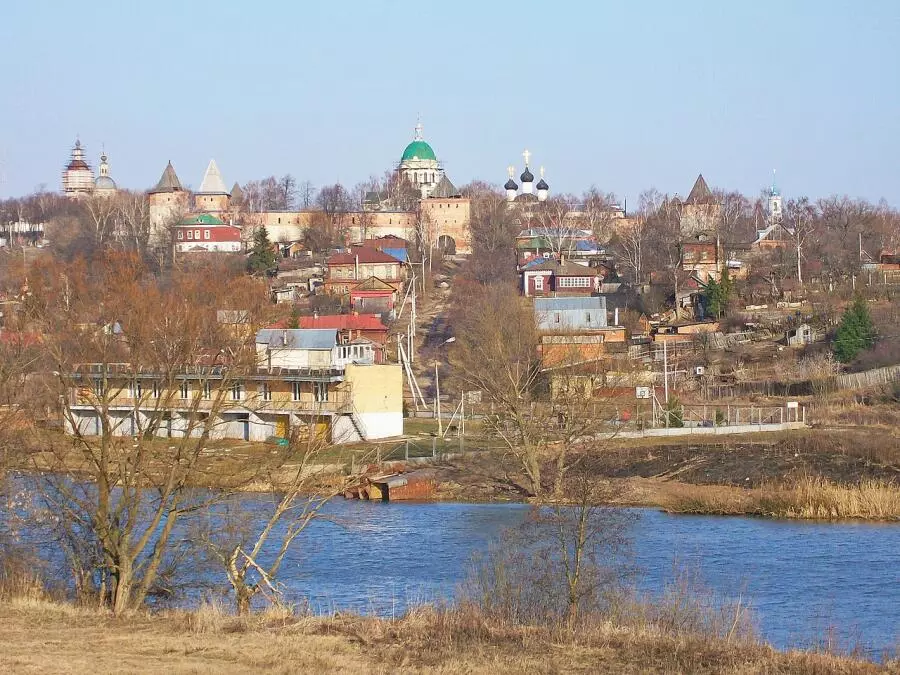 Ukubuka kweZarasky Kremlin