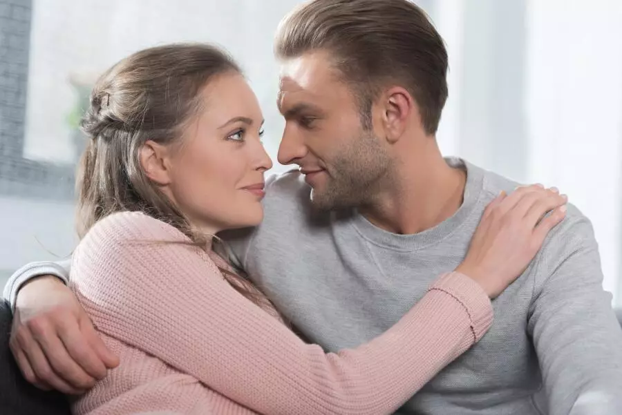 Hoe beïnvloedt de ervaring van samen te leven van invloed op de relatie?