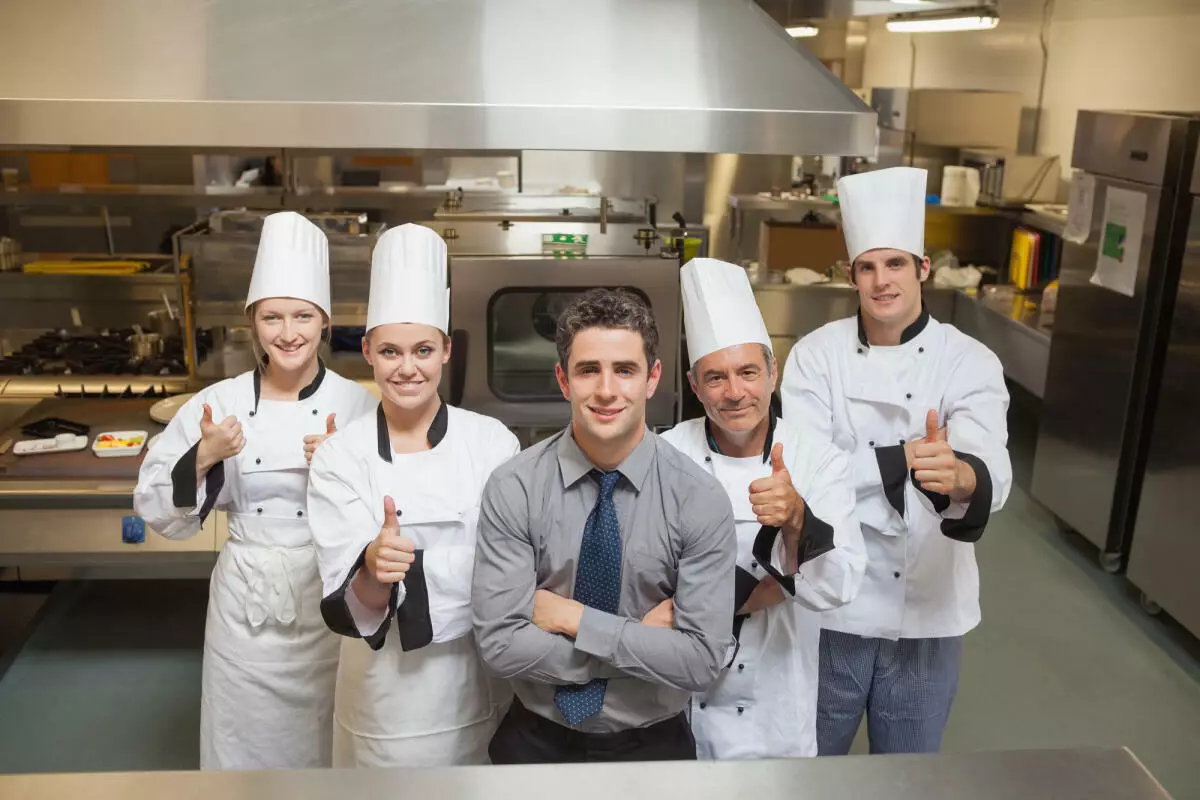 Sådan åbner du din restaurant? Tips, der begynder forretningsmand