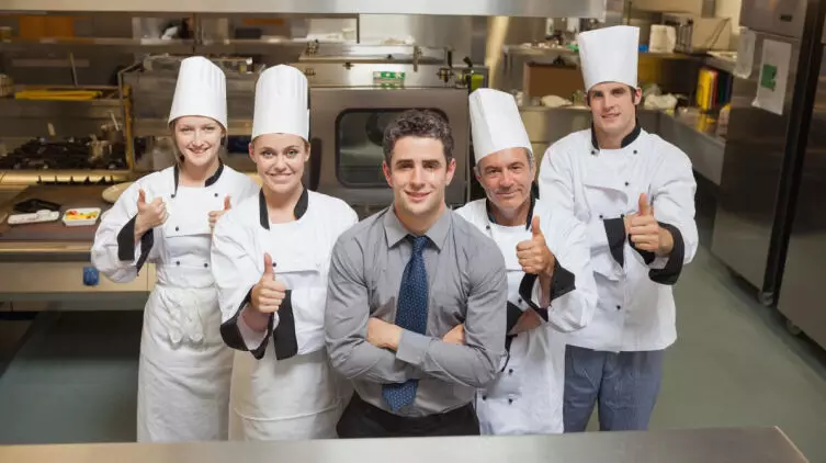 Restoranı nasıl açılır? İpuçları başlayan iş adamı