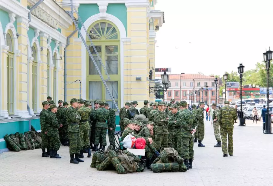 Toda Rusia Día recluta: Lo interesante de estas vacaciones y cómo lo celebran?