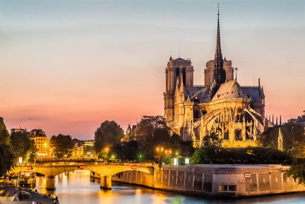 Caminando en París: ¿Qué ver dónde comer?