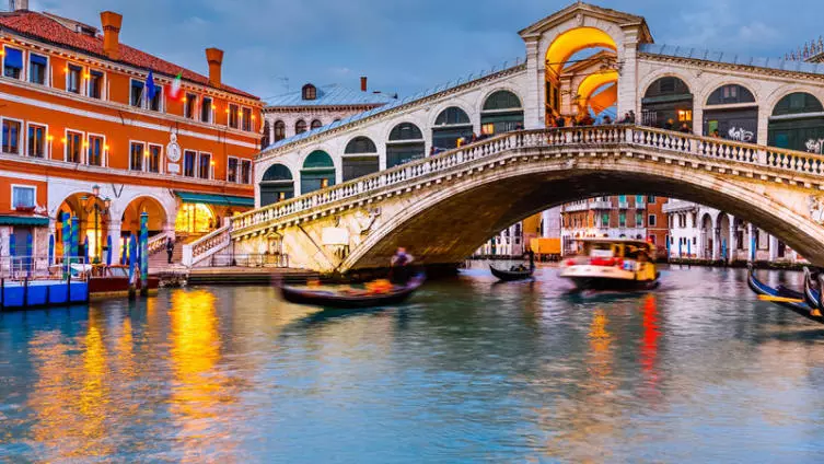 威尼斯橋還記得什麼？ 31780_1