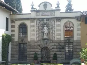 Villa ja Tatti