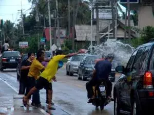 Que é Songkran? Benvido ao século 26! 34746_1