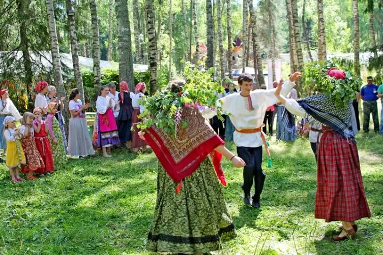 Wat foar de fekânsje fan Peter en Paul's Day?