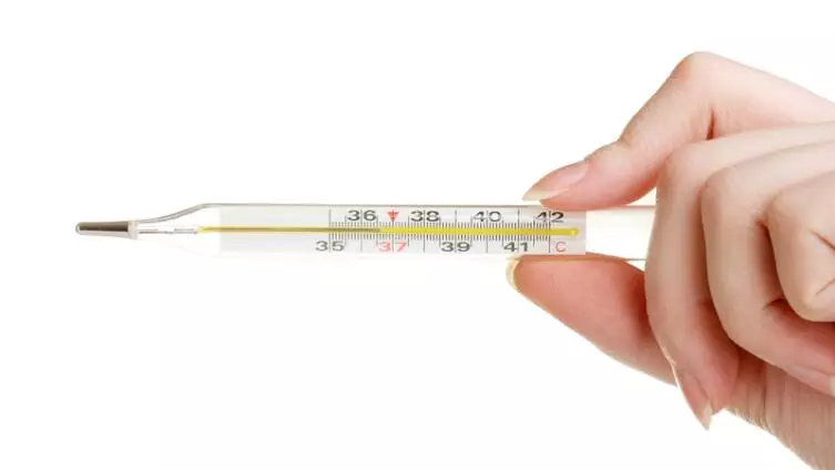 Giunsa pagkolekta ang Mercury gikan sa usa ka nabuak nga thermometer?