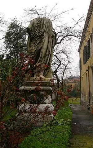 Le lotoa o le Inisitituti ma le Gel Statue