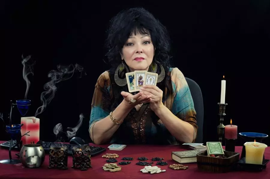 Waarom gevaarlijk om naar de Fortune Tellers te gaan?