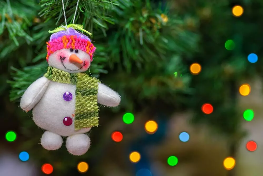 Que facer, para que a árbore de Nadal non apareza antes do termo?