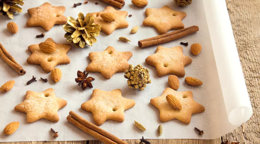 如何在新的一年做饭最美味的饼干？