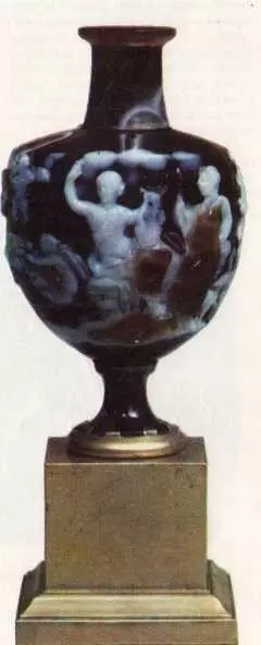 Agate Vase Mazarini - hvað er hún? 47643_1