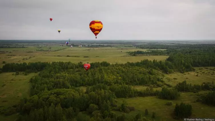 आकाश को कैसे जीतें? पुराने Russe 2016 में एरोनॉटिक्स का उत्सव