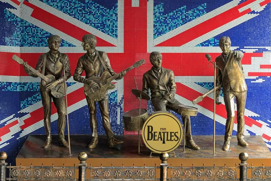 វិមានរបស់ក្រុម Beatles នៅក្នុង Donetsk