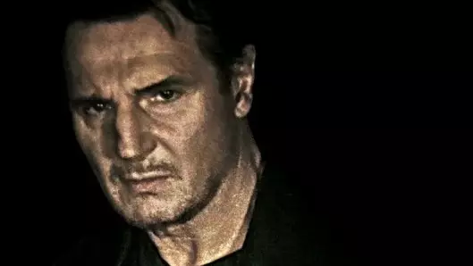 Nähili Brýus Willis fanlar Liam Neeson bilen oňa 