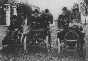 Pruebas del primer Renault.