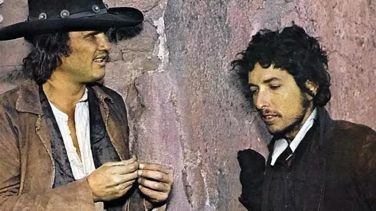 Bob Dylan (n'aka nri) na Western "Pat Gartatt na nwa ewu".