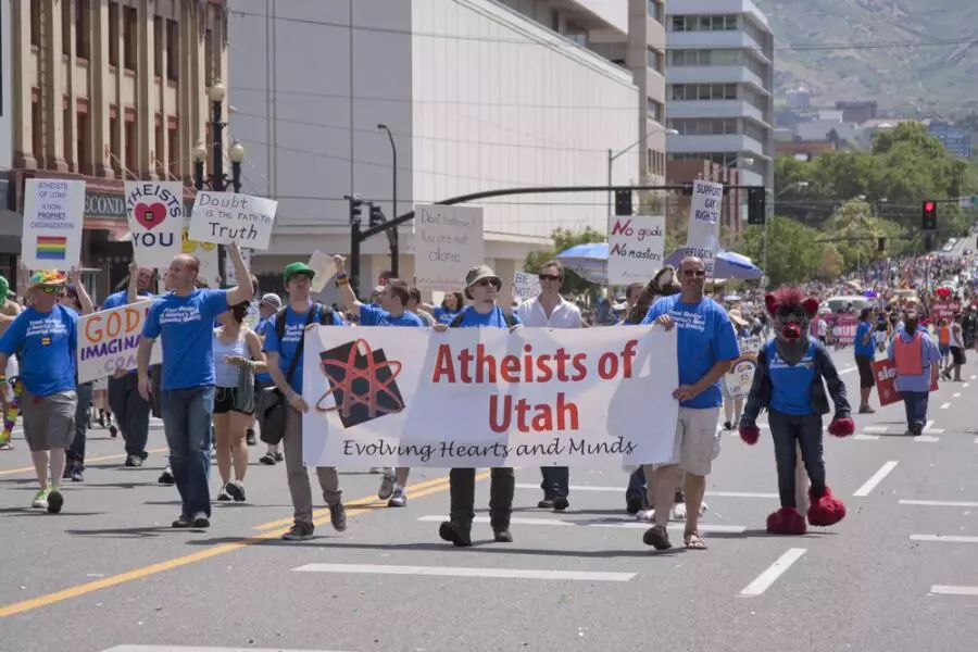 Marsh Ateismaj ŝtatoj de Utaho, junio 3, 2012