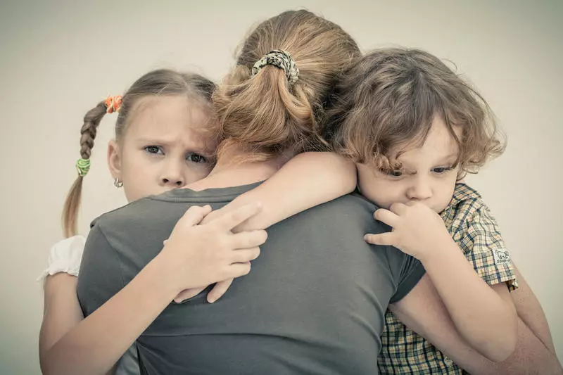 Comment aider les enfants à surmonter la peur?