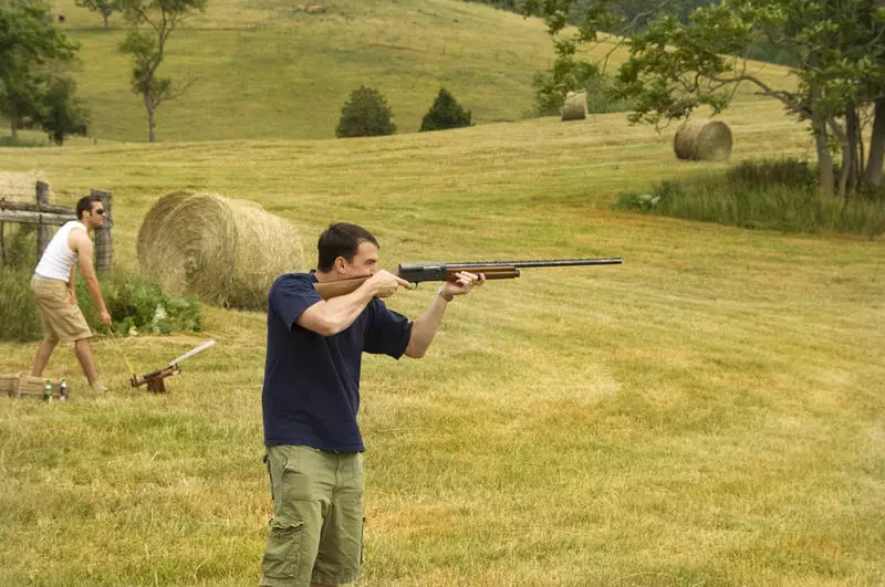 Browning auto-5. Pse është ky armë vetë-ngarkuese e quajtur një "pushkë e madhe"? Procesion në botë