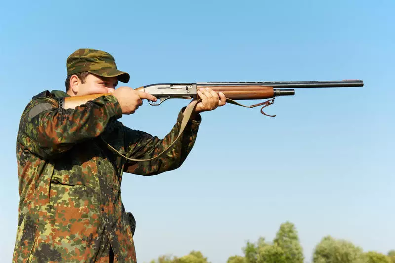 Browning Auto-5. Proč je tato vlastní naložená zbraň zvaná "velkou pušku"? Design