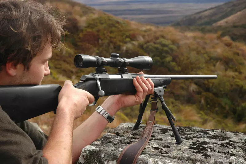 Remington 700 BDL. Jak se lovecká puška stala odstřelovačem v mořské pěchotě a americké armádě?