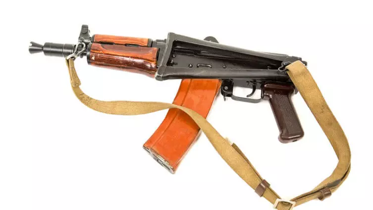 Aks-74U. KALASHNIKOV MACK CONE-ийн ямар загвар нь эмэгтэй нэр вэ?