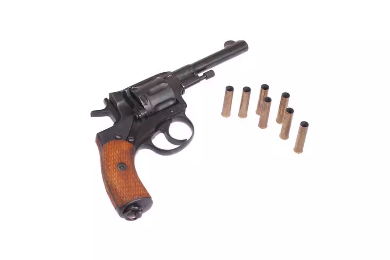 Kazeta 7,62x38 R Nagant Arr. 1895 Aké kazety strieľajú z legendárneho Revolver Nagan?