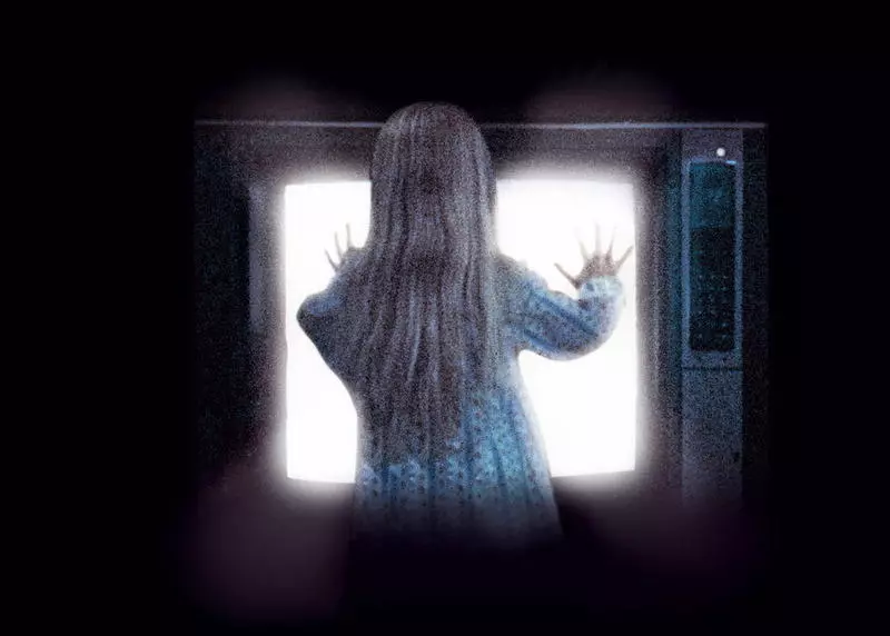 Mystic "Poltergeist" (1982). Zakaj je ta film, ki se imenuje prekleto?