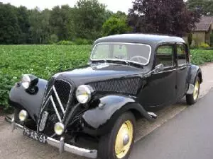 Traction Avant.